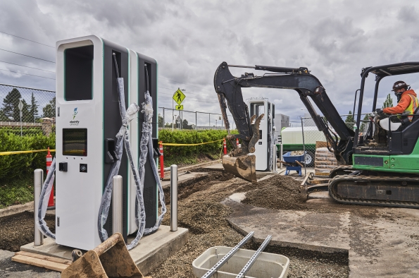 Electrify Commercial Announces Collaboration with Arizona Public Service to Provide Statewide Ultra Fast Charging Stations Electrify America NEWSROOM